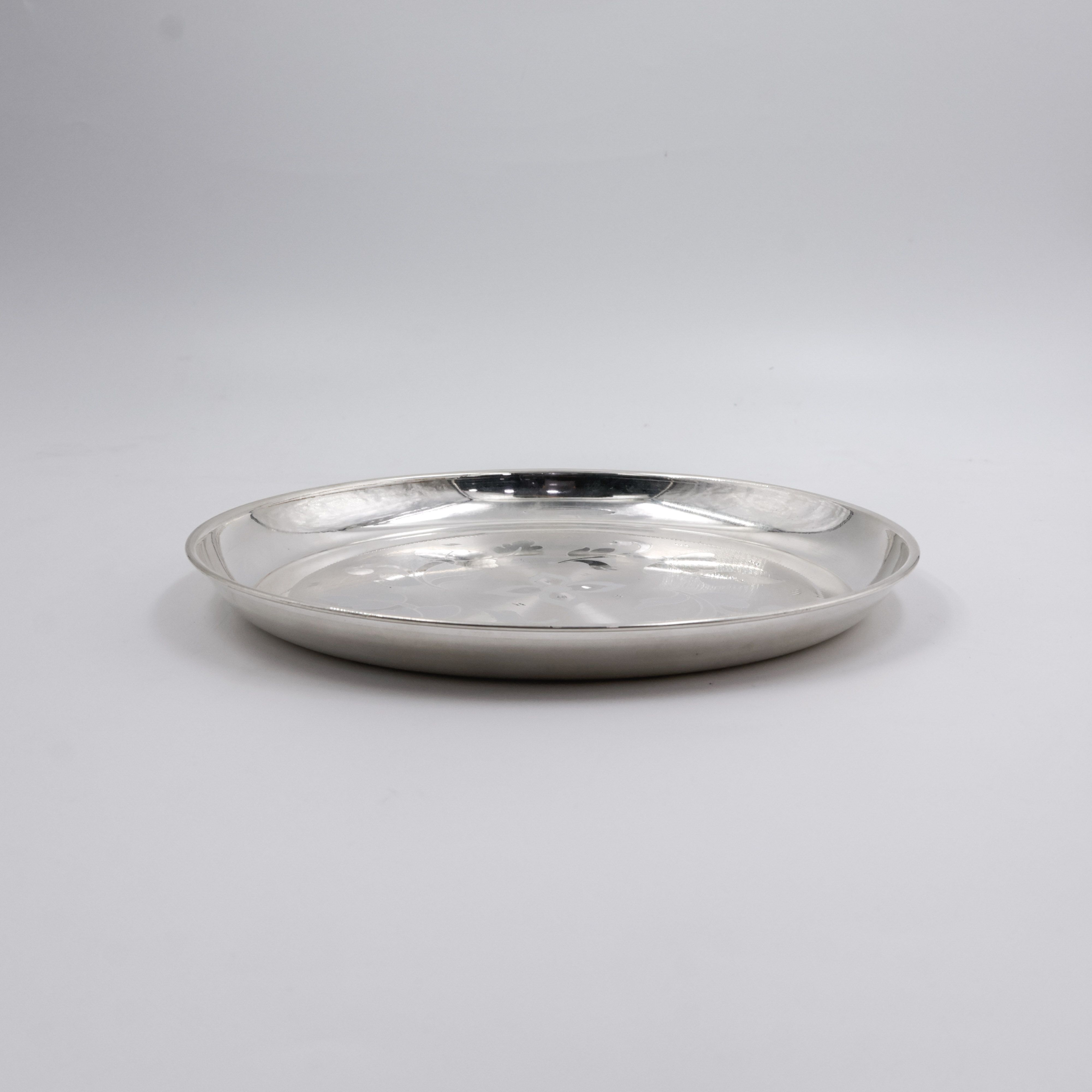 Order Round Pure Silver Plate online in Hyderabad