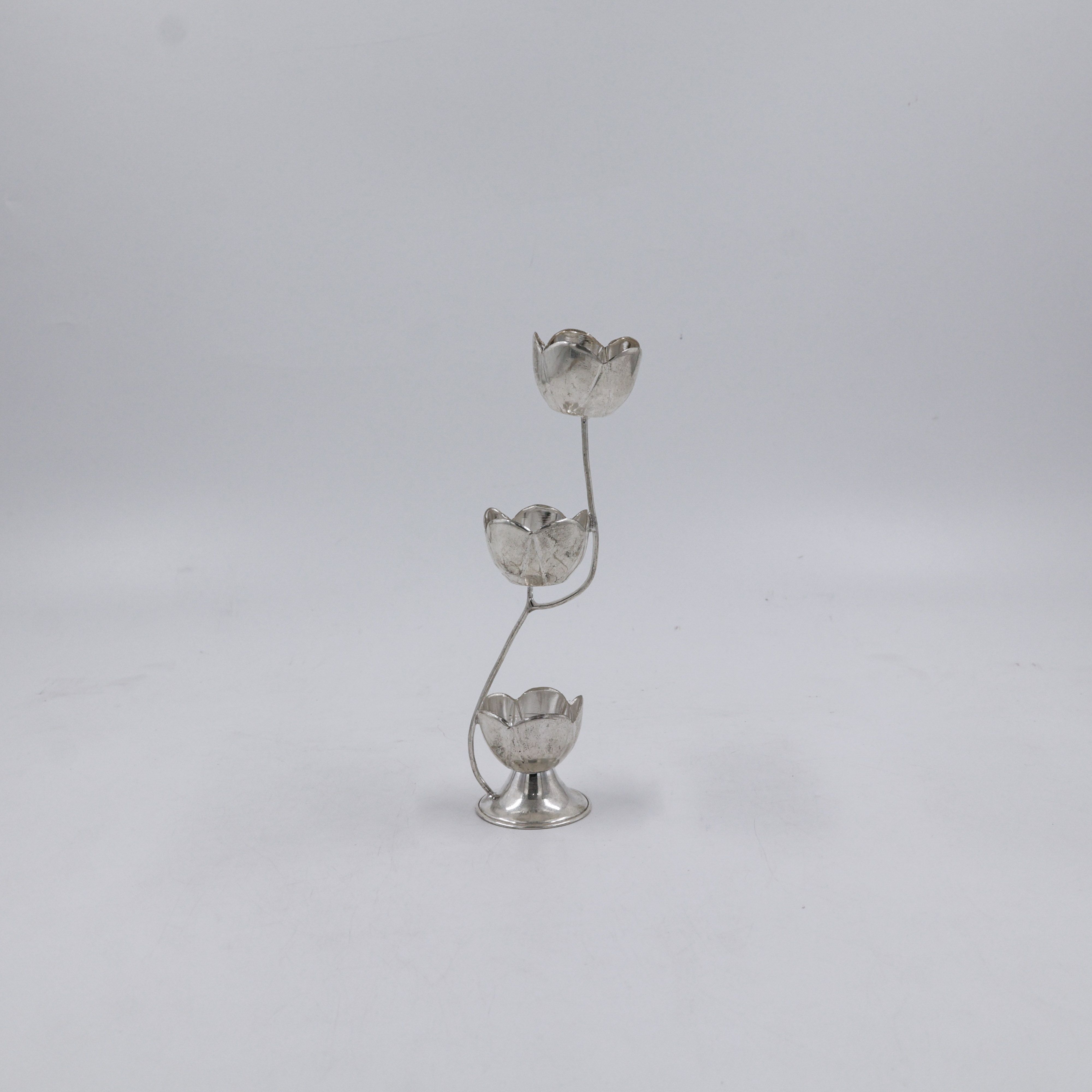 Buy Big Size Silver Lily Stand in Secunderabad, Hyderabad